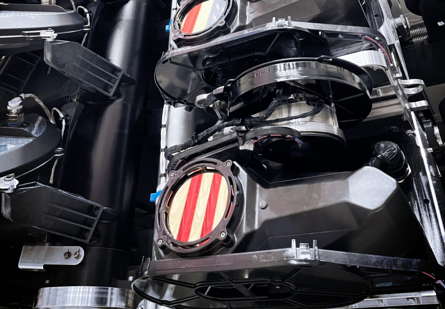 SpaceX reveals Starlink laser capacity | Advanced Television